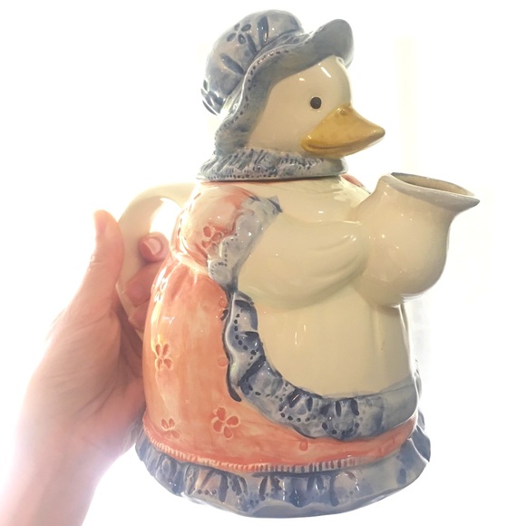 Vintage | Kitchen | Vintage Mother Goose Fairytale Teapot | Poshmark